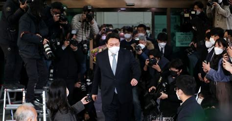잠행 벗어나는 윤석열내일 이회영 기념관 개관식 참석