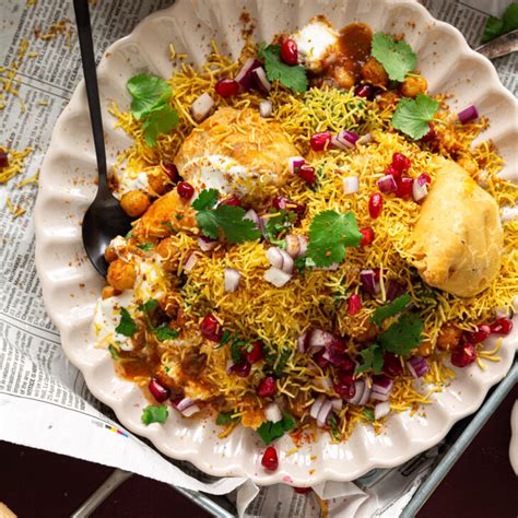 Samosa Chaat Recipe Quick And Easy J Cooking Odyssey