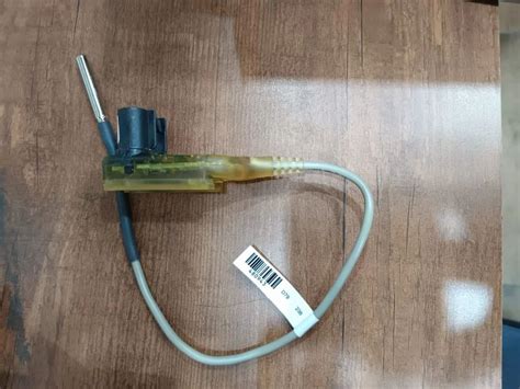 Chiller Temperature Sensor Sen02133 2 Wire 200 To 600 Deg C At Best