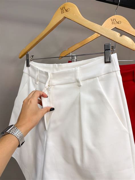 Short Portinari Manu Via Luxo Store