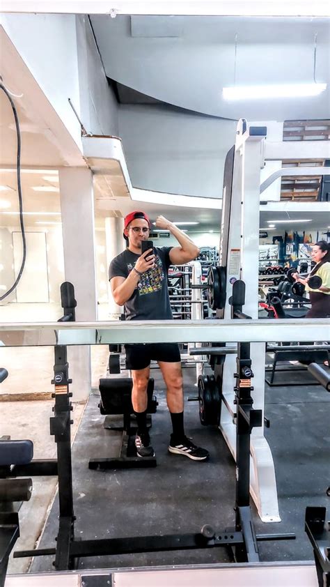 Time To Workout Do You Want Me To Lift You Up Top Gaymer Gymrat