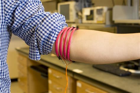 Uc San Diego Develops Tech That Uses Body To Transmit Wireless Signals