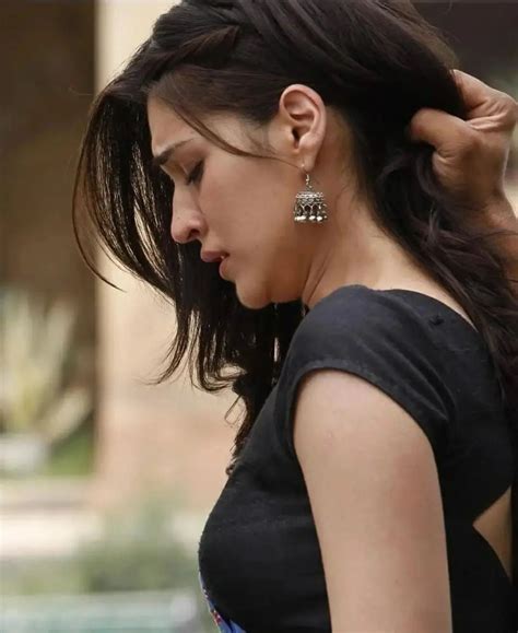 Kriti Sanon As Bhabhi🥵would Cum Inside Her Pussy Multiple Times And