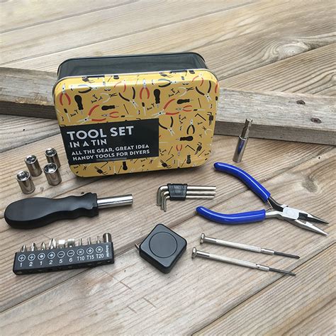Small Tool Set Toolbox With 23 Tools Smartasaker