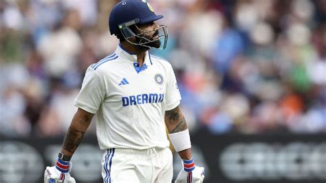 Prasanna Ho Premanand Maharaj Questions Virat Kohli Anushka