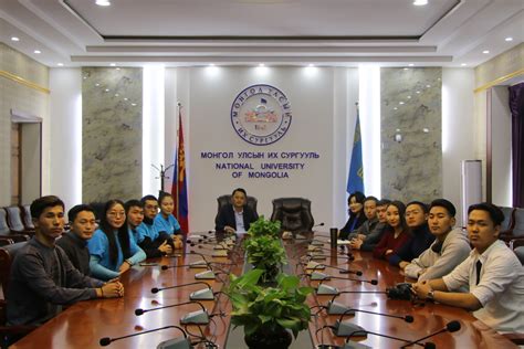 Шинэ клубуудэд батламж гардуулав Монгол Улсын Их Сургууль