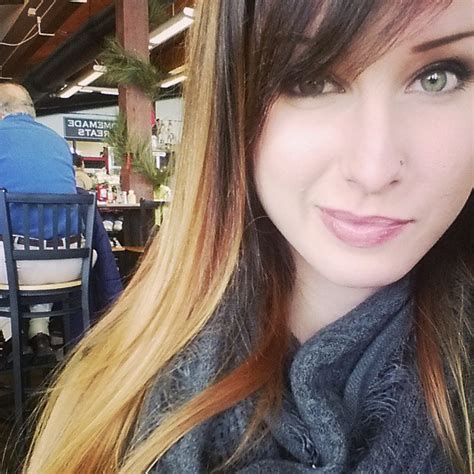OMGitsfirefoxx Sexy Pictures 76 Pics Sexy Youtubers