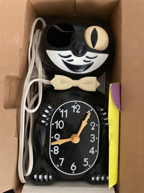 Vintage Kitkat Cat Clock Black Hobbies And Toys Memorabilia