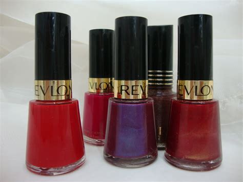 Classical Nails