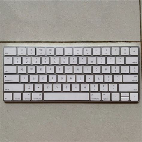 Apple Magic Keyboard Gen 2 Electronics Computer Parts And Accessories On Carousell