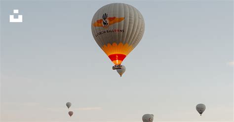 하늘에 열기구 무리 사진 Unsplash의 무료 카파도키아 이미지