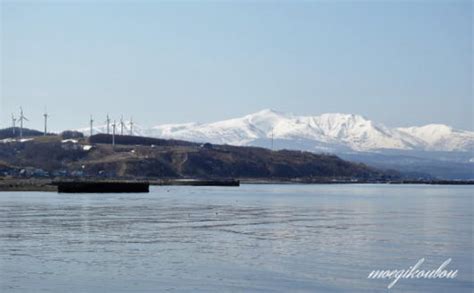萌樹工房あれこれ 春の海と山