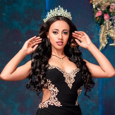 አቤቱ፥ በፊትህስ ሞገስ አግኝቼ እንደ ሆነ ባሪያህን አትለፈኝ ብዬ እለምናለሁ፤ ጥቂት ውኃ ይምጣላችሁ፥ እግራችሁን
