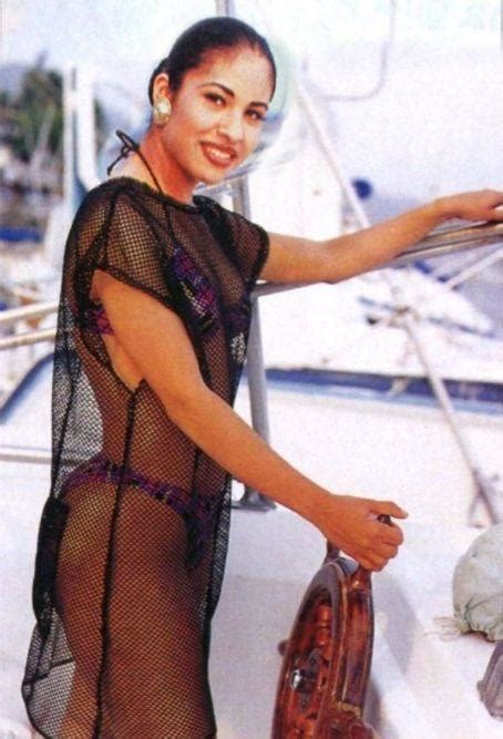 Naked Selena Quintanilla Added 07 19 2016 By Lionheart