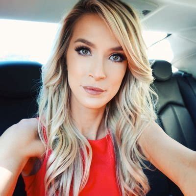 LeighAnnSays Net Worth NetWorth Database