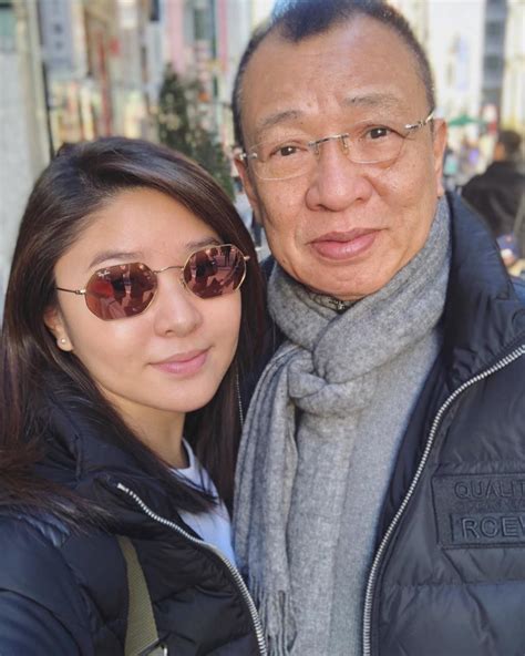 許紹雄26歲愛女激罕晒泳裝！新婚人妻禾稈冚珍珠 豐滿身材勁養眼 事事如意生活網站