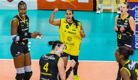 Praia Clube Vence Flamengo E Faz Final Da Superliga Feminina Contra O Minas