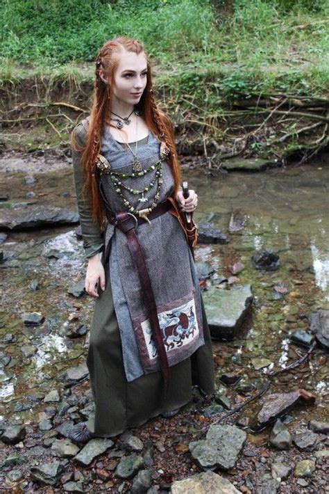 She Is Absolutely Gorgeous Viking Garb Viking Reenactment Viking