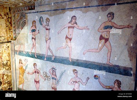Römische bikinis Fotos und Bildmaterial in hoher Auflösung Alamy