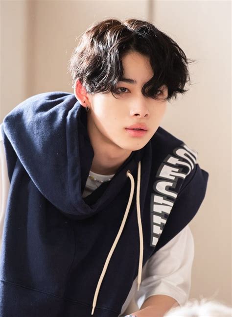 Ni Ki Enhypenniki In 2022 Ni Ki Celebrities Enhypen Ni Ki Boyfriend Pictures Kpop Guys