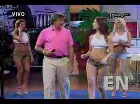 Laura Se Te Ve La Tanga YouTube
