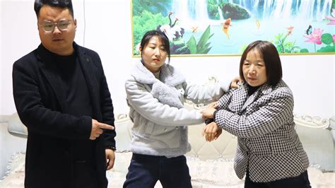 儿媳找婆婆借钱买房被赶，买完房婆婆却厚着脸皮要来住，结局解气【农村微情剧】 Youtube