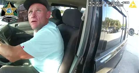 Bodycam Captures Moment Florida Police Officer Shoots Dead Suspect