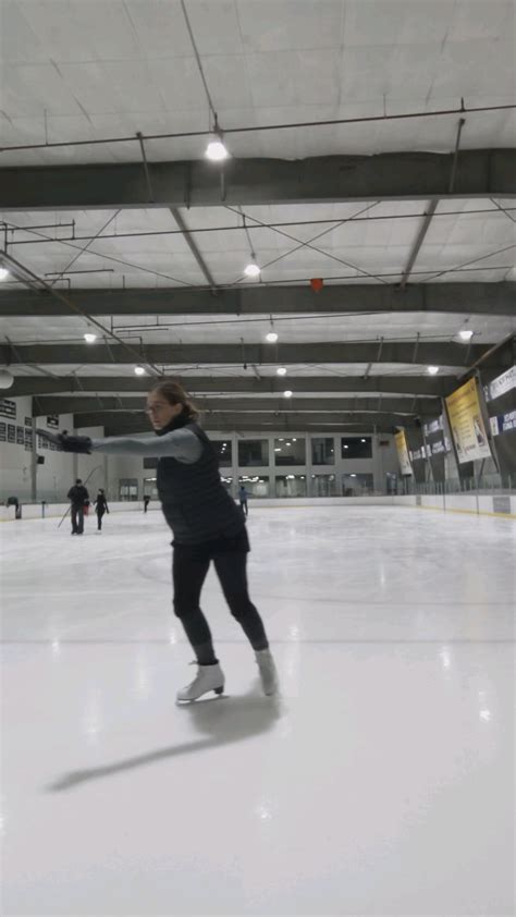 Started Learning Scratch Spin Help Please Rfigureskating Started Learning Scratch Spin Help Please Rfigureskating