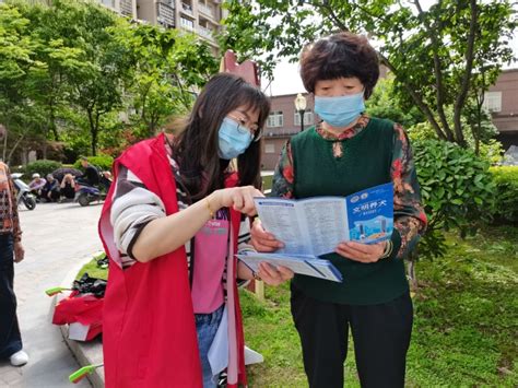 南仙社区开展“文明养犬 爱护环境”主题宣传活动