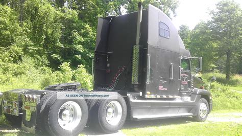 1999 Freightliner Fld