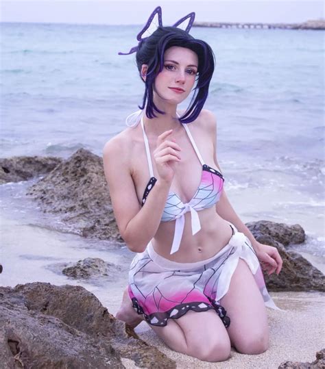 Modelo noelle samaa fez um lindo cosplay de biquíni da Shinobu de Demon