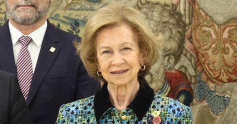 La Reina Sofía vuelve a apostar por Escada y triunfa con su chaqueta de