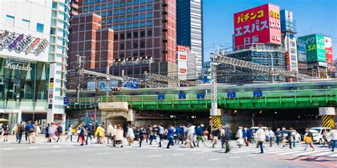 「これでも“車のせい”になるの？」“モペット”が赤信号無視、車と衝突…ドライバーに「過失」問われる可能性は【弁護士解説】 弁護士jpニュース