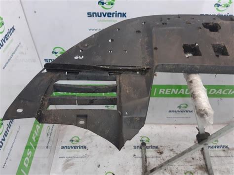 Pare Chocs Plaque Inférieure Peugeot 308 12 12v Vti Puretech 82