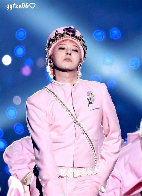 241123 G Dragon Mama 2024 En 2025 Celebridades G Dragon Dragones