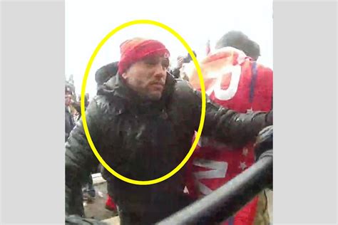 Anti Vaccine Protester Arrested At Nyc Burger King Now Charged With Assaulting Officers On Jan 6