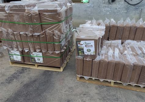 Coconut Coir Brick Cocopeat Blocks Coco Peat Blocks Dry Cocopeat Blocks Chips Block China