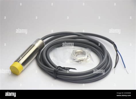 Capacitive Proximity Sensor Of Npn Type Used In Electronics Projects