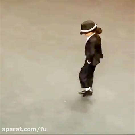 اجرای رقص معروف مایکل جکسون