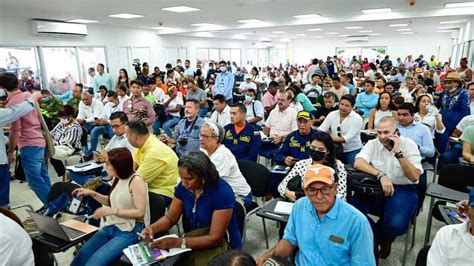 En Busca De La Convergencia Corporación Latinoamericana Sur