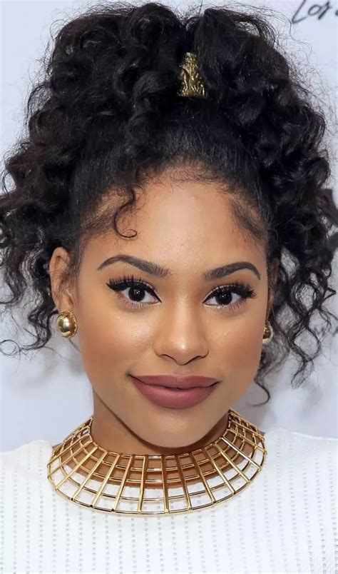 Curly Ponytail Hairstyles 21 Expert Styles For Any Occasion