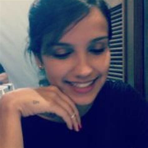 Stream Isabella Alencar Music Listen To Songs Albums Playlists For