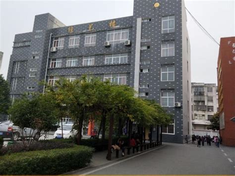 小学数学北师大版一年级上册淘气的校园备课ppt课件 教习网课件下载