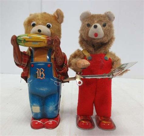 2 Old Tin Lithograph Wind Up Bears Made In Japan Albrecht Auction