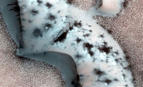 Mysterious Structures Discovered On Mars Unlike Anything Ever Found On