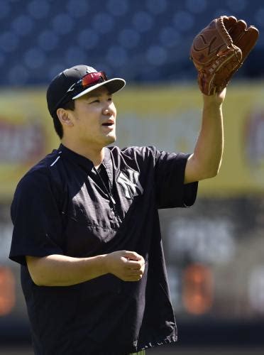 キャッチボールで調整するヤンキース・田中 ― スポニチ Sponichi Annex 野球