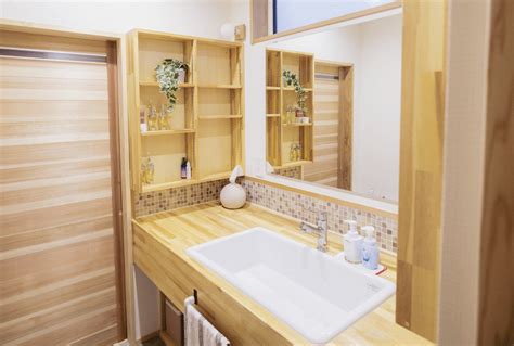 畳コーナーのある広々リビングの家 心建築工房株式会社