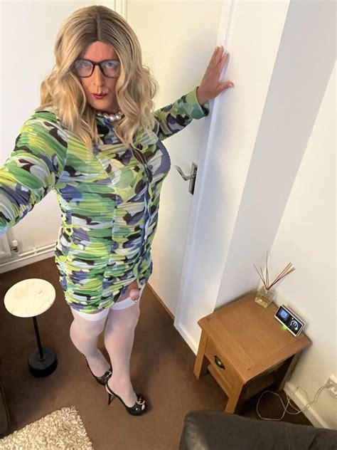 Amateur Crossdresser Kellycd2022 Sexy Milf In Stockings 36 Nude Pics