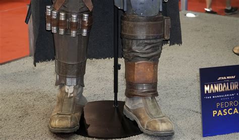 Pedro Pascal And Gina Carano Costumes From Star Wars The Mandalorian On