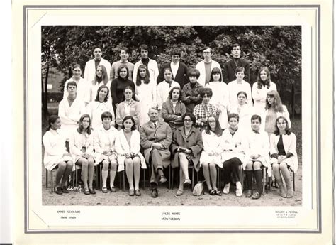 Photo De Classe Première De 1968 Lycée De Montgeron Copains Davant